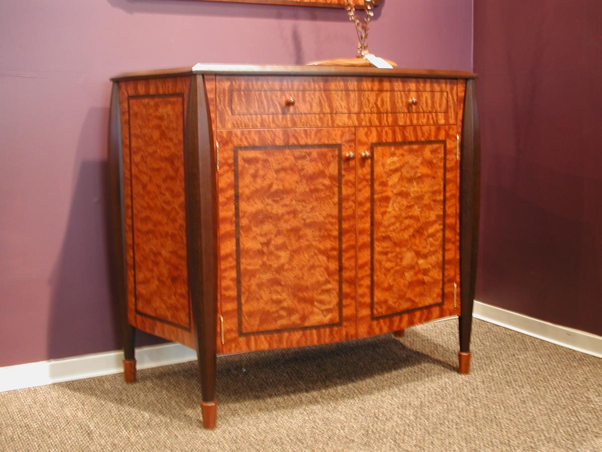 Winston Cabinet | Northwest Woodworkers Gallery